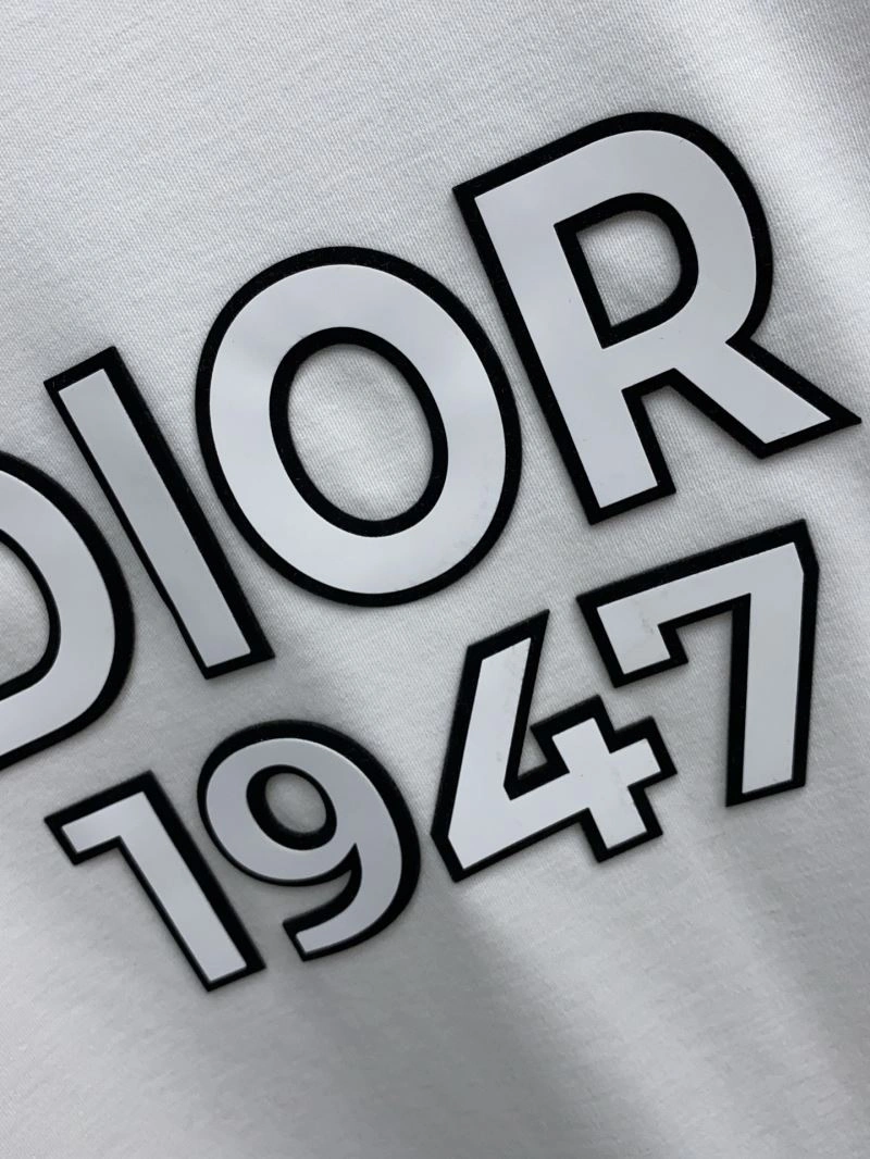 Bargain Christian Dior T-Shirts