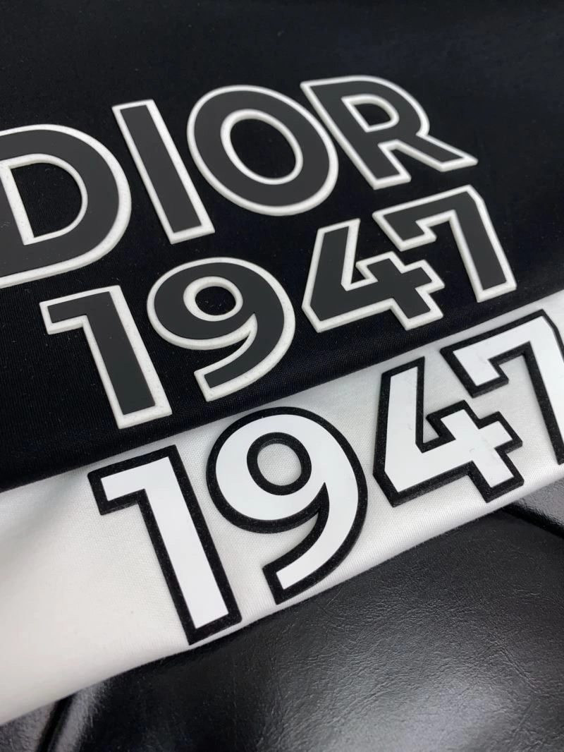 Bargain Christian Dior T-Shirts