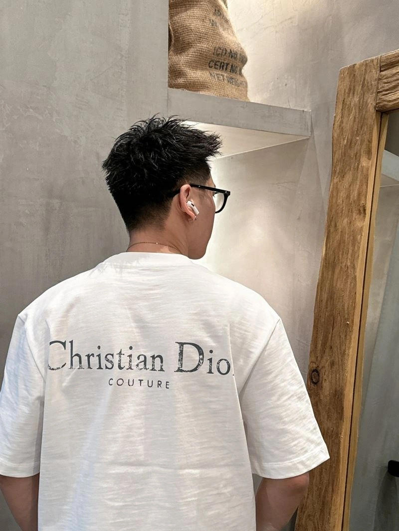 High accuracy Christian Dior T-Shirts