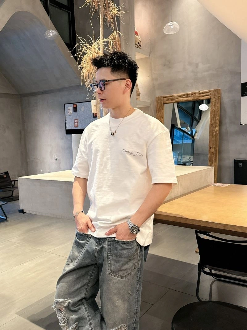 High accuracy Christian Dior T-Shirts