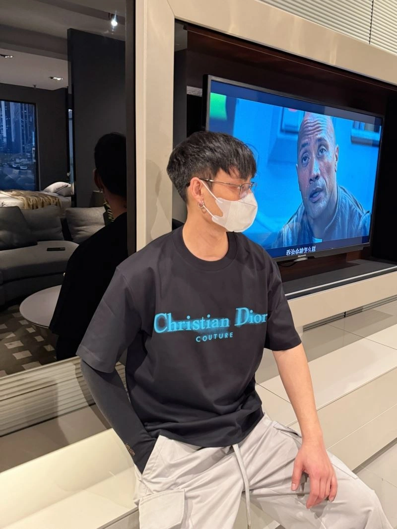 High fidelity Christian Dior T-Shirts