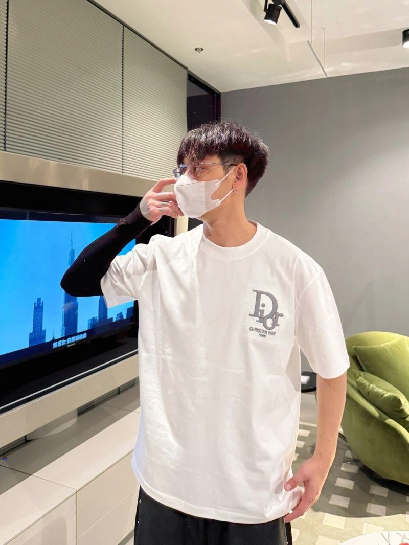 Value-priced Christian Dior T-Shirts