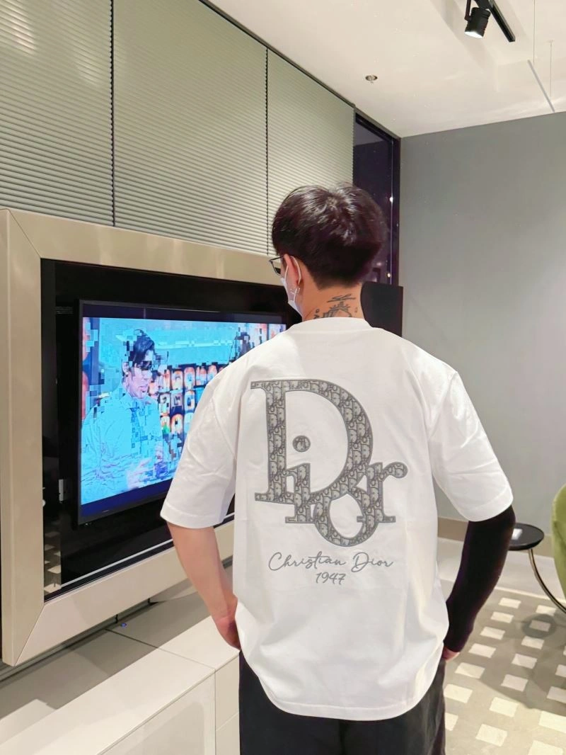 Value-priced Christian Dior T-Shirts
