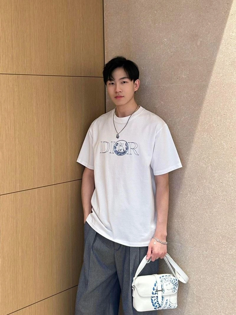 Reasonably priced Christian Dior T-Shirts