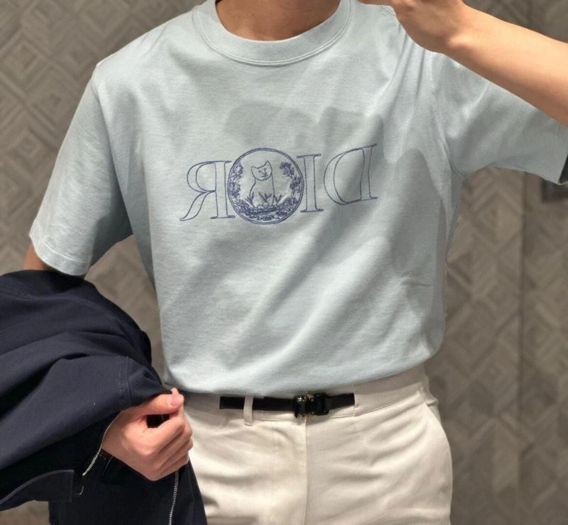 Reasonably priced Christian Dior T-Shirts