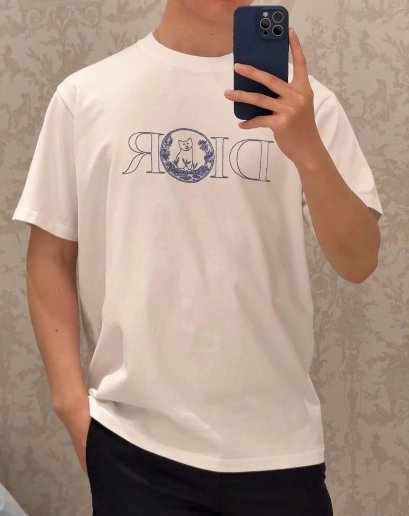 Reasonably priced Christian Dior T-Shirts