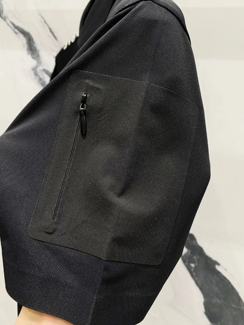 Budget-friendly Christian Dior T-Shirts