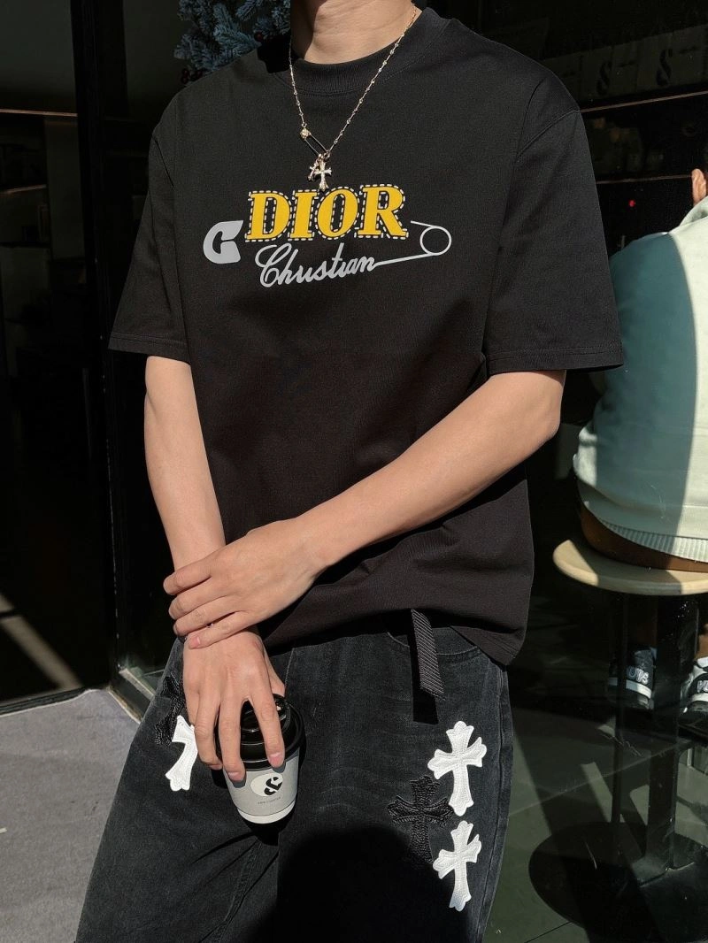 Affordable Christian Dior T-Shirts