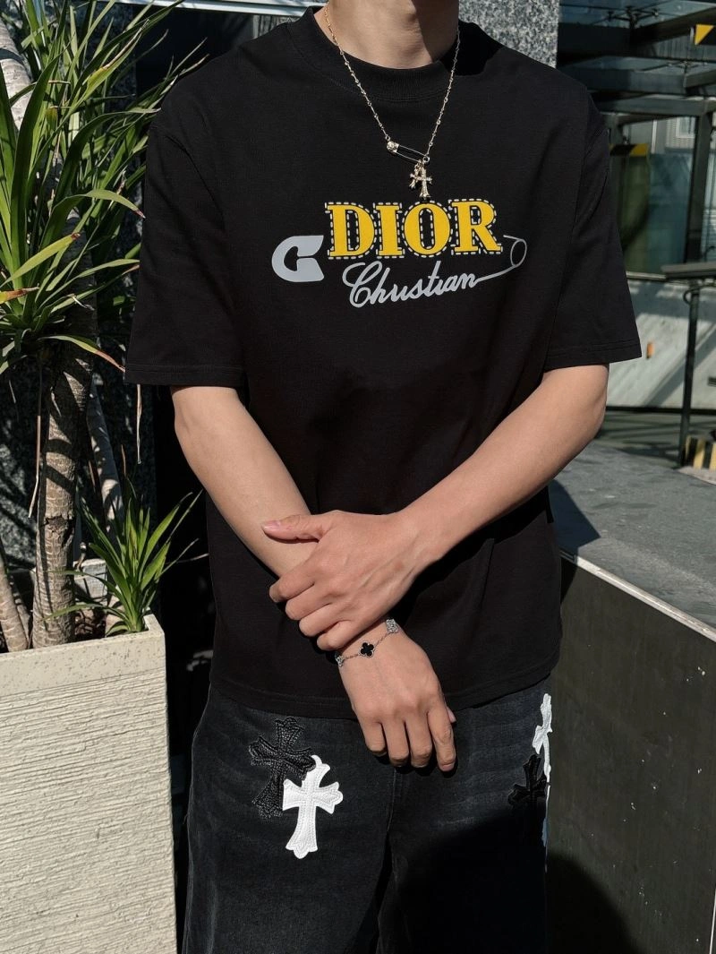 Affordable Christian Dior T-Shirts