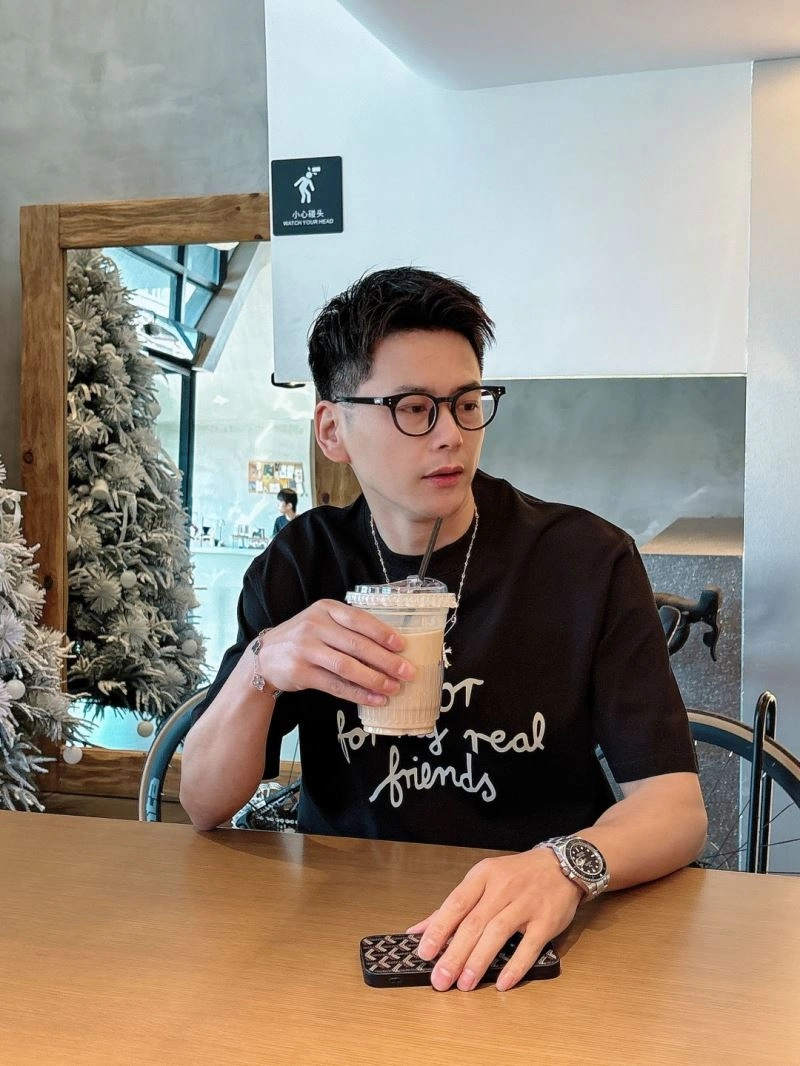 Legit Christian Dior T-Shirts