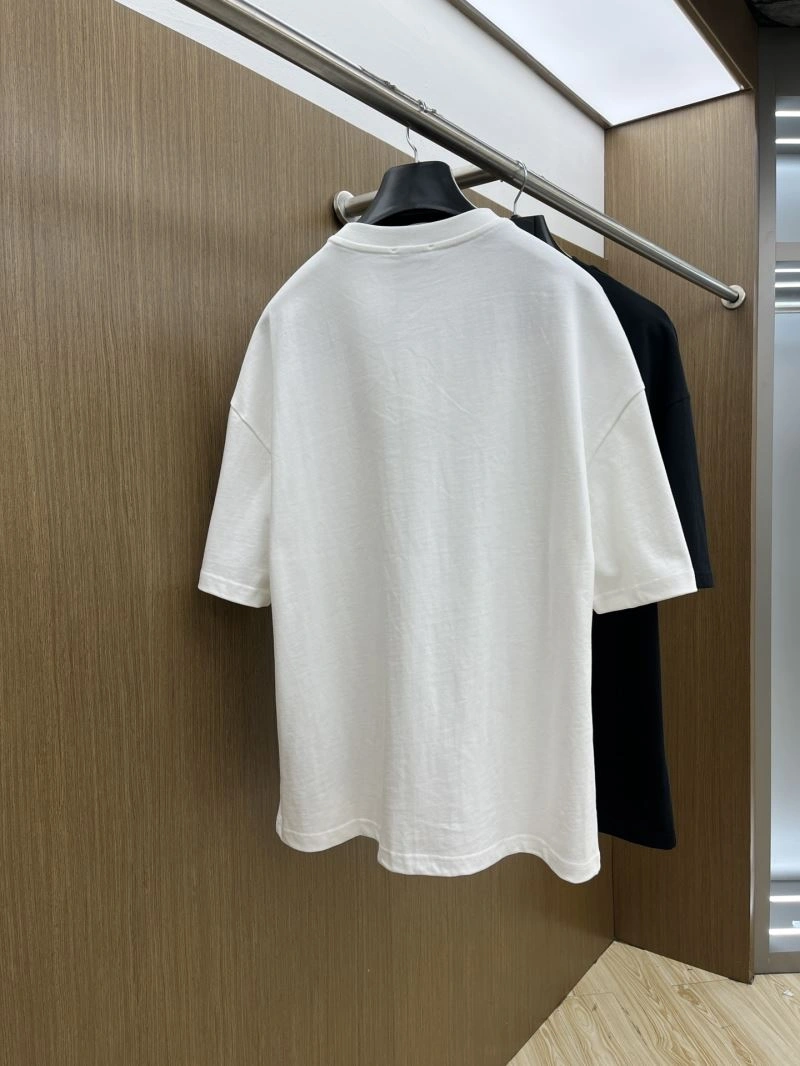 Reasonably priced Christian Dior T-Shirts