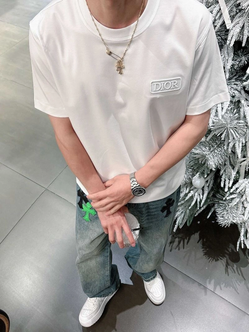 Low-cost Christian Dior T-Shirts