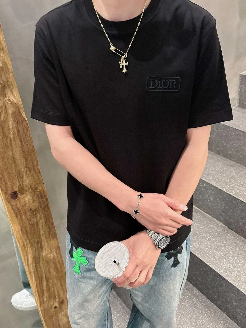 High accuracy Christian Dior T-Shirts