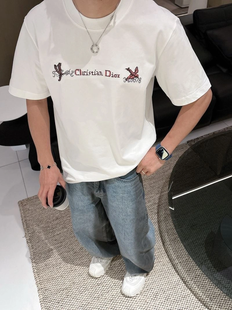 Affordable Christian Dior T-Shirts