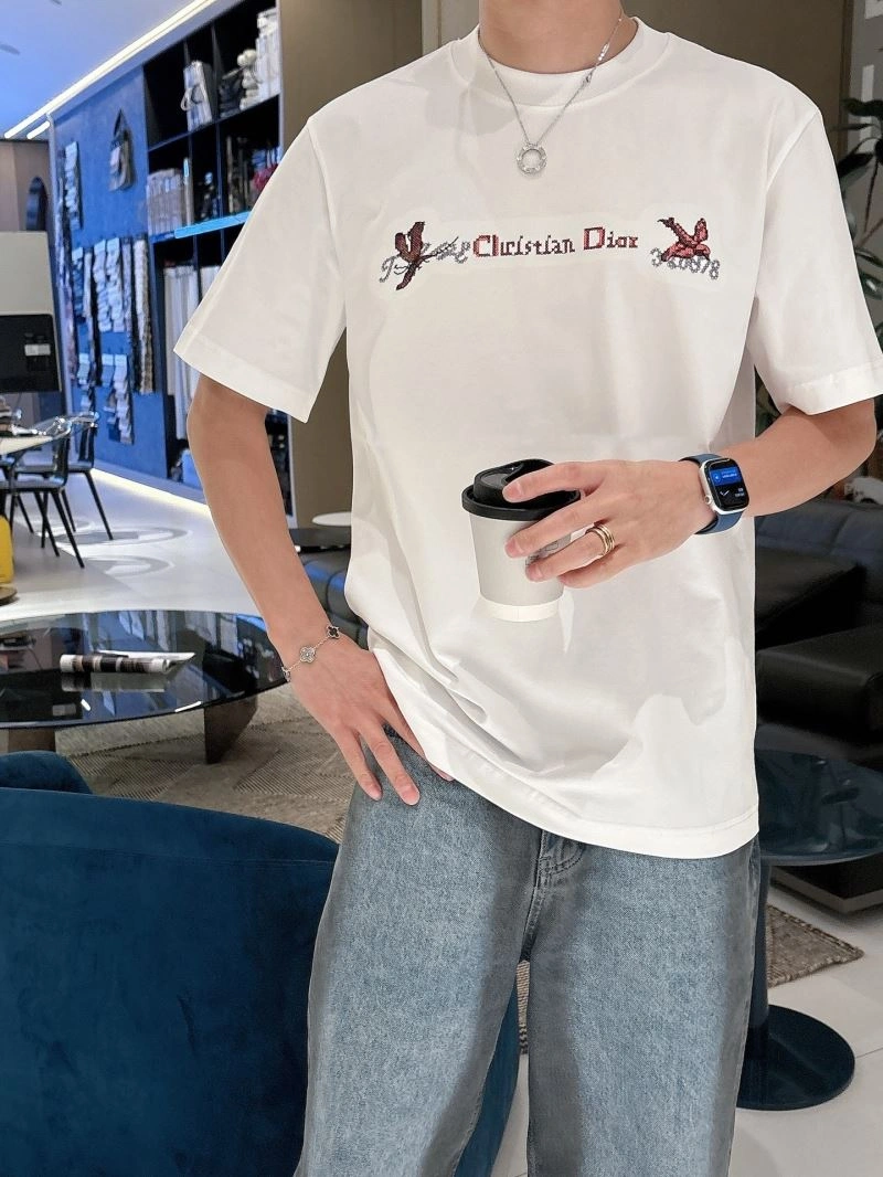 Affordable Christian Dior T-Shirts