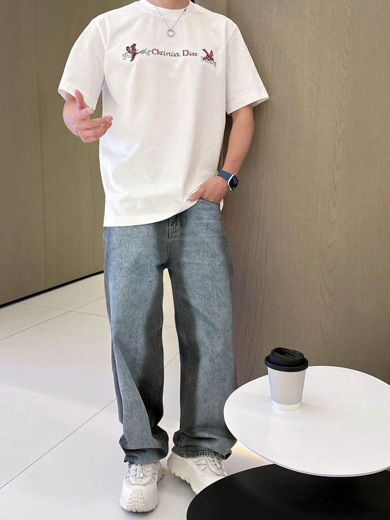 Affordable Christian Dior T-Shirts