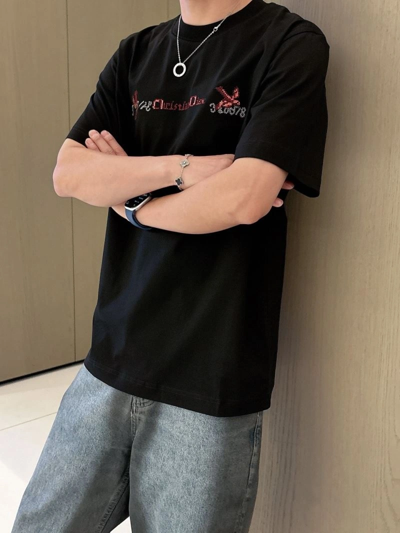 Affordable Christian Dior T-Shirts