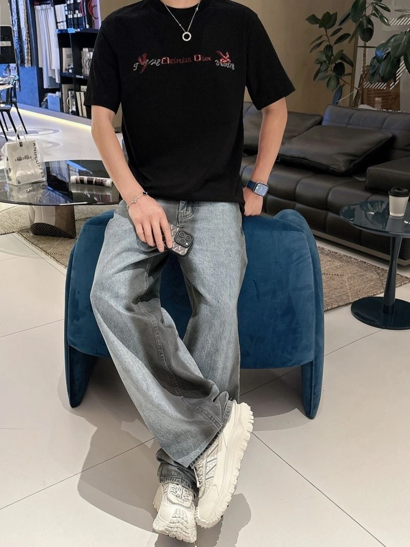 Affordable Christian Dior T-Shirts