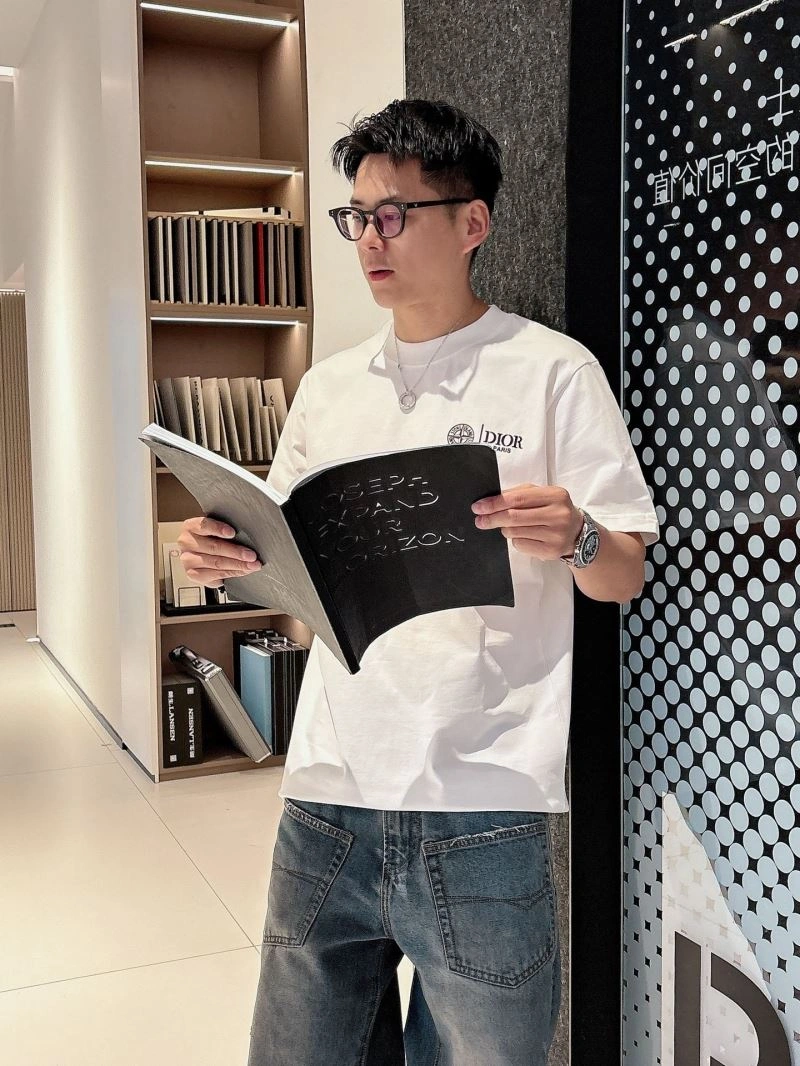 Original Christian Dior T-Shirts
