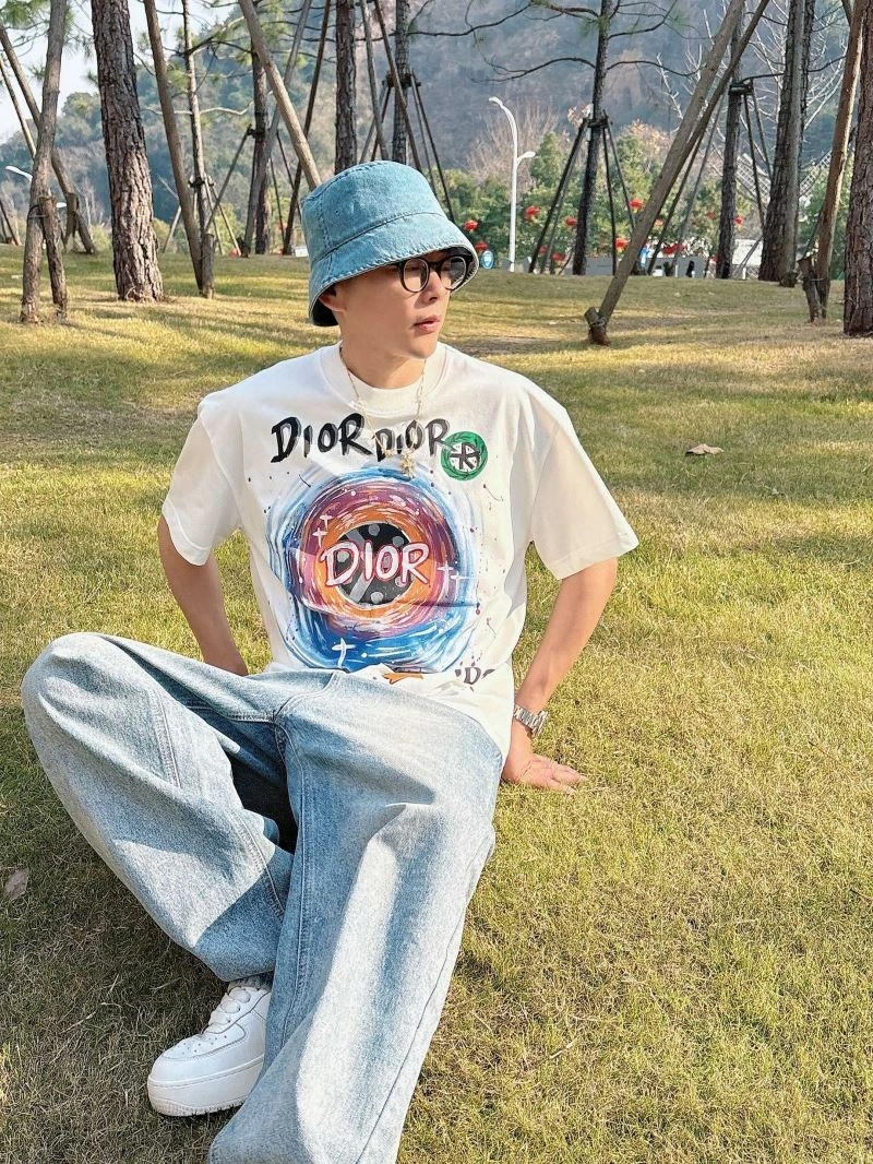 Budget-friendly Christian Dior T-Shirts