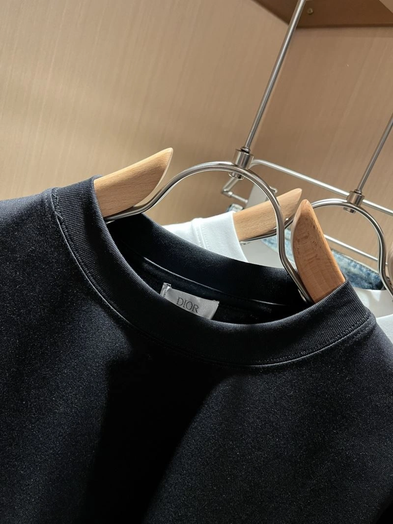 Inexpensive Christian Dior T-Shirts