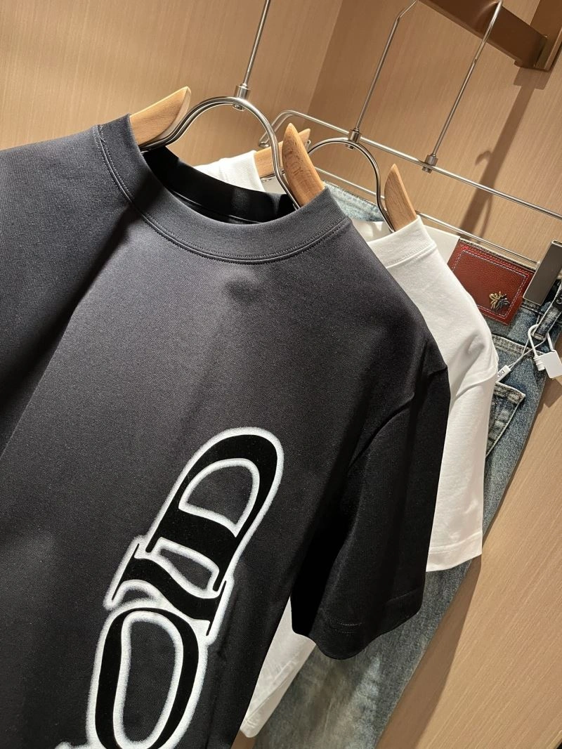 Inexpensive Christian Dior T-Shirts