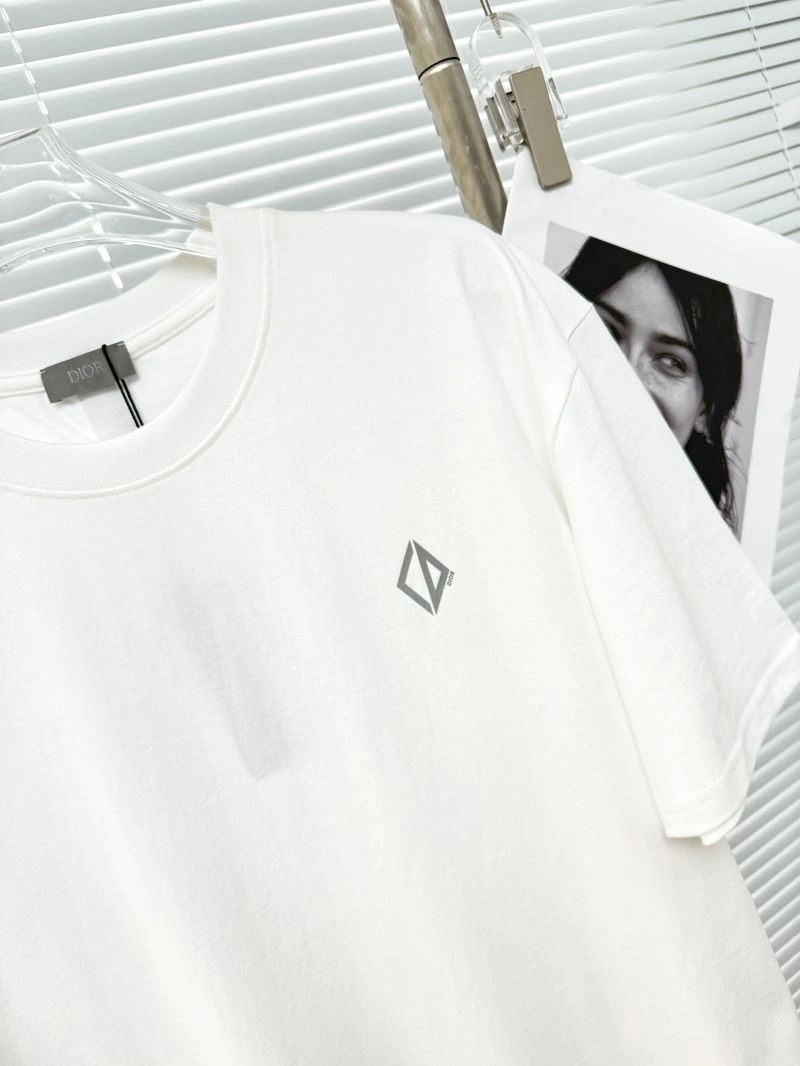 Inexpensive Christian Dior T-Shirts