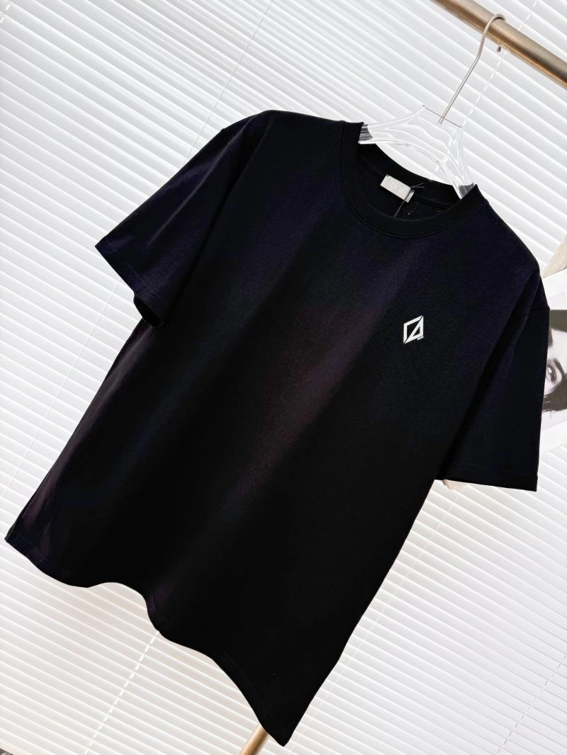 Indistinguishable Christian Dior T-Shirts