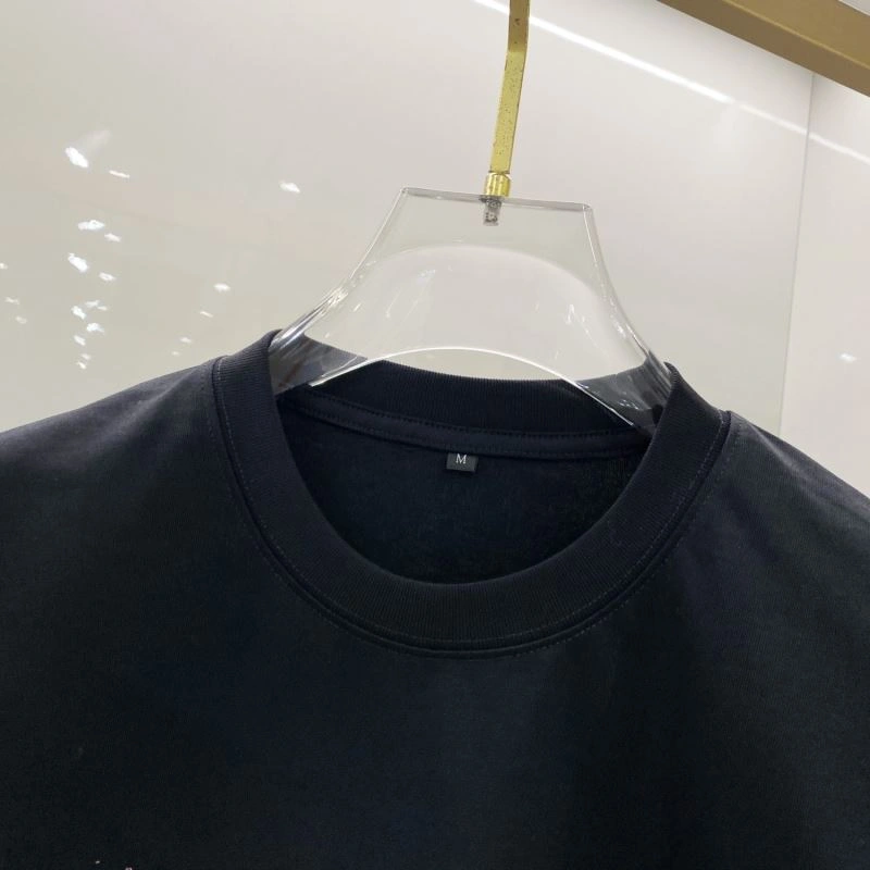 Accurate model Christian Dior T-Shirts