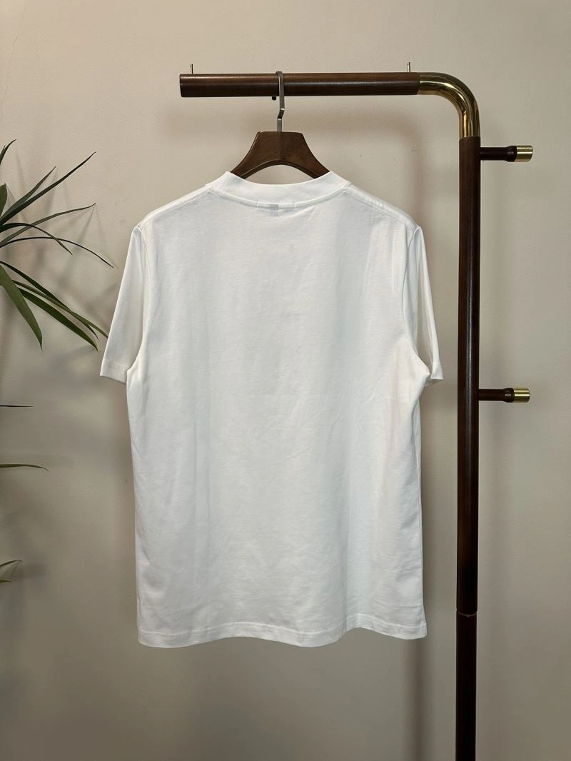 Indistinguishable Christian Dior T-Shirts