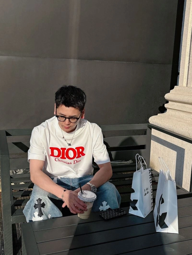 Value-priced Christian Dior T-Shirts