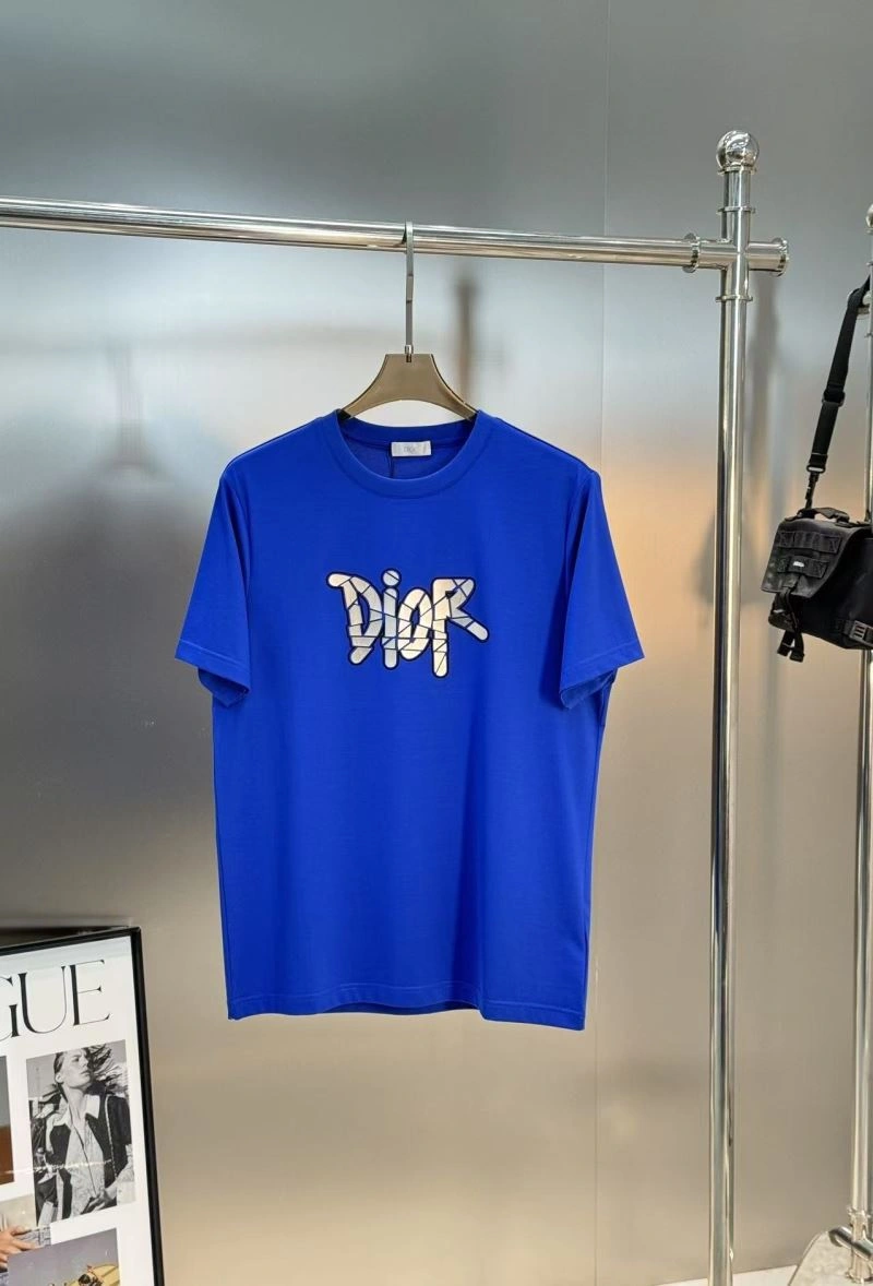 Inexpensive Christian Dior T-Shirts
