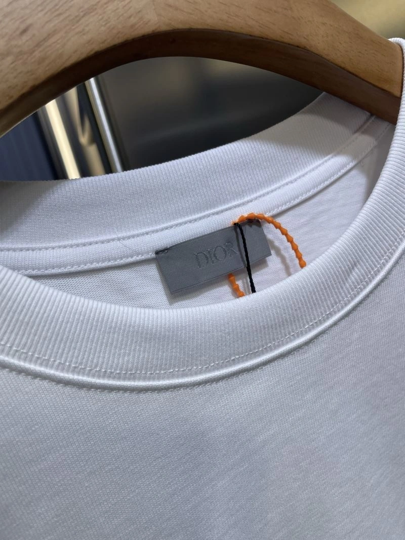 Low-cost Christian Dior T-Shirts
