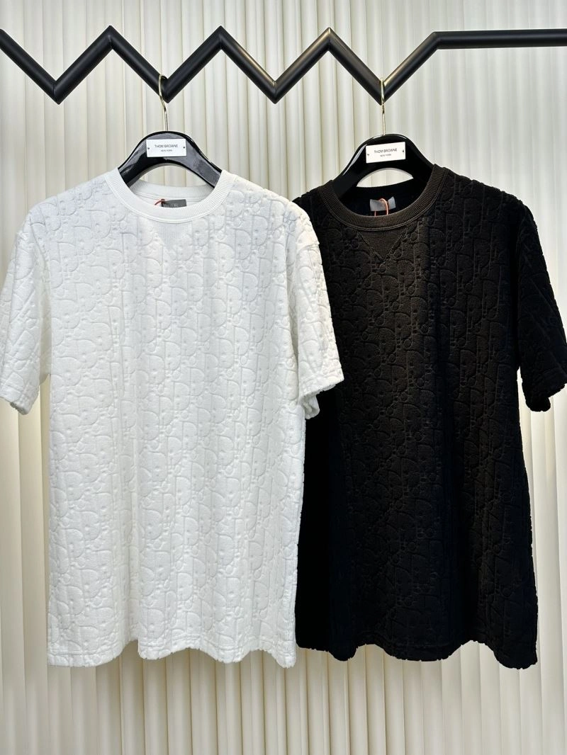 Low-cost Christian Dior T-Shirts