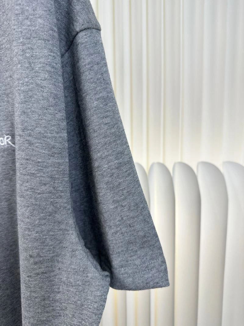 Bargain Christian Dior T-Shirts