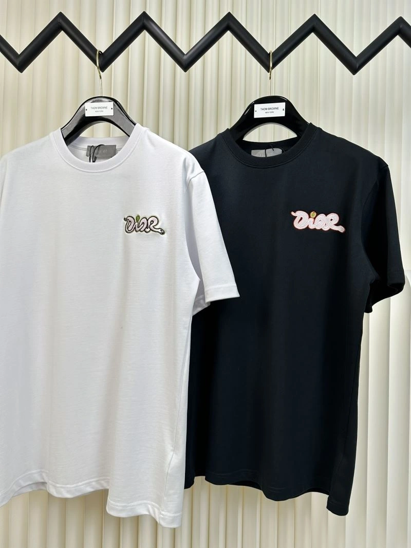 Top match Christian Dior T-Shirts