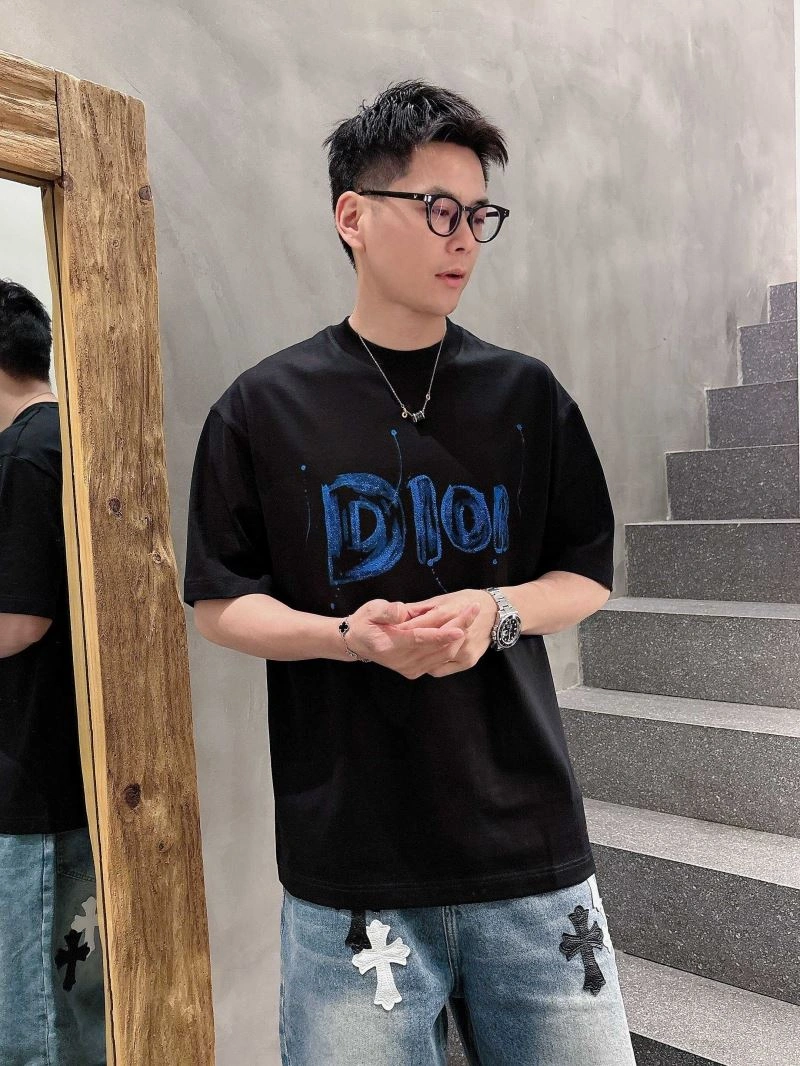Reasonably priced Christian Dior T-Shirts