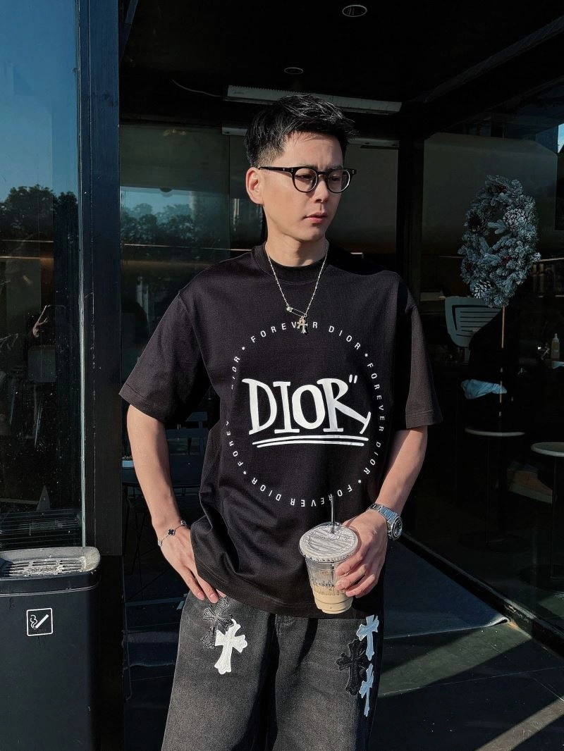 Economical Christian Dior T-Shirts