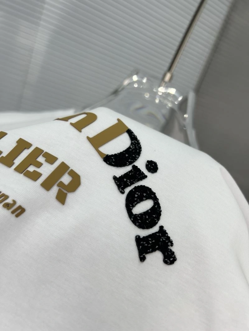 Inexpensive Christian Dior T-Shirts