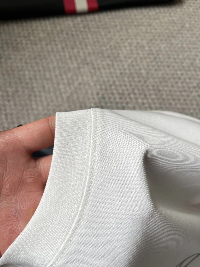 Factory-made Christian Dior T-Shirts