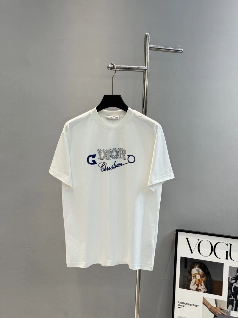 Low-cost Christian Dior T-Shirts