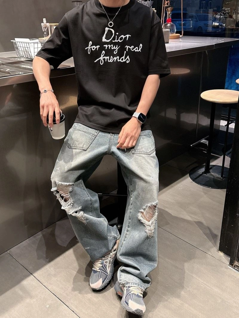 Value-priced Christian Dior T-Shirts