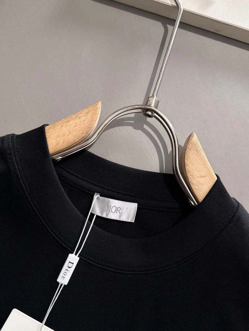 Bargain Christian Dior T-Shirts