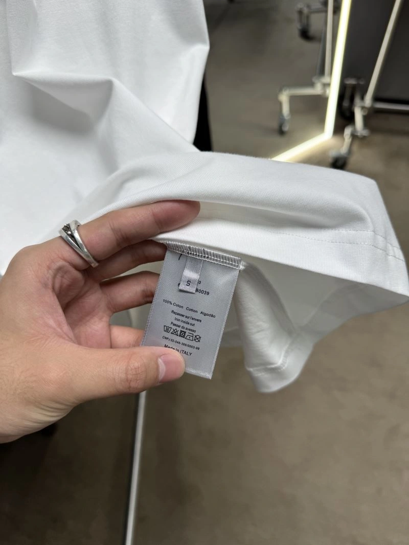 Cut-rate Christian Dior T-Shirts