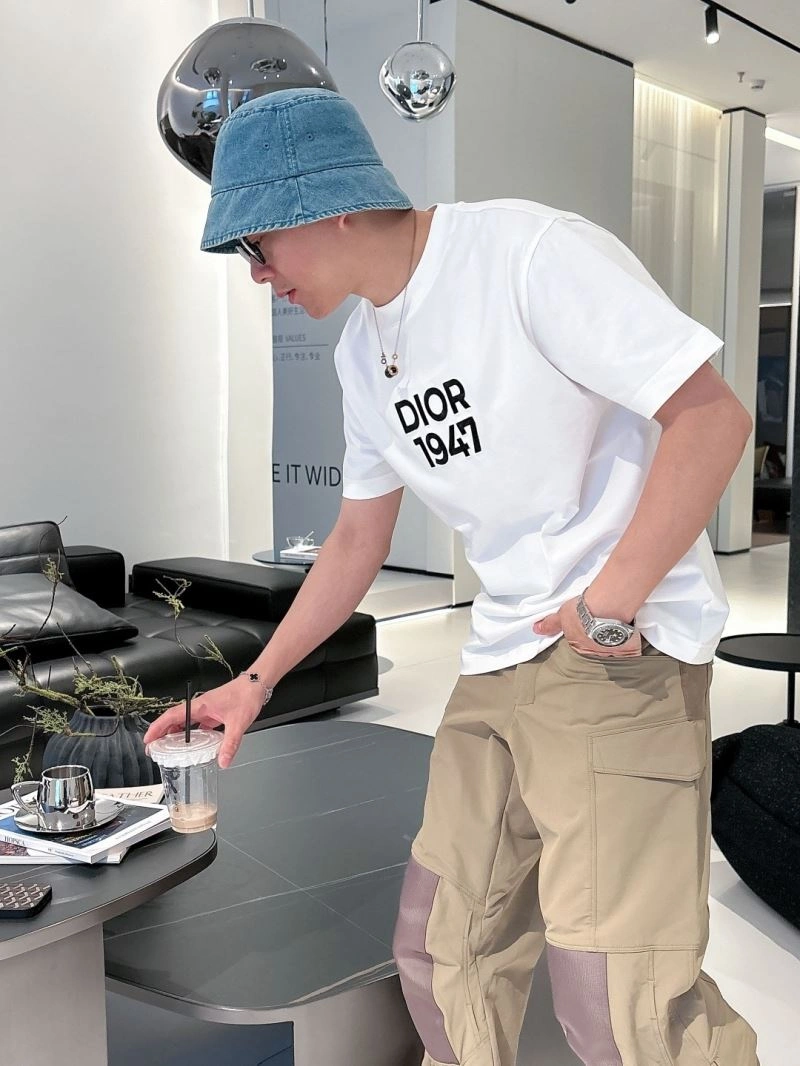 Economical Christian Dior T-Shirts