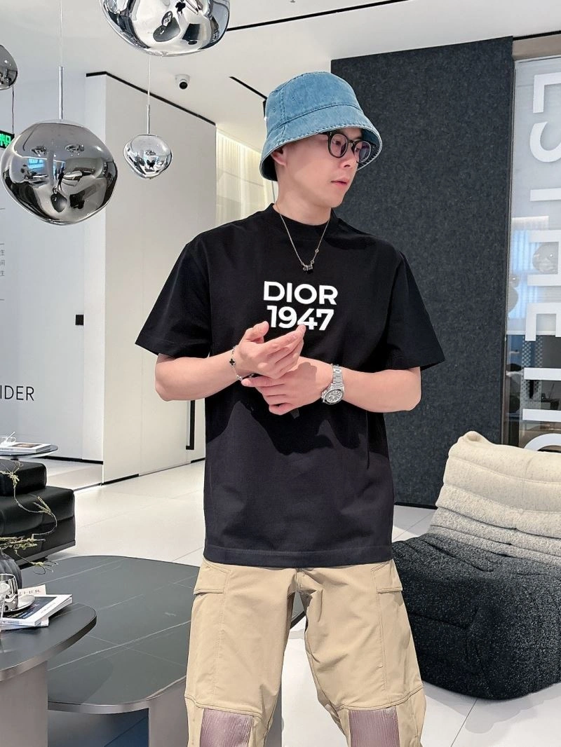 Indistinguishable Christian Dior T-Shirts
