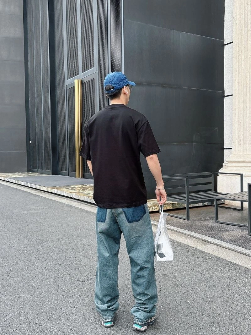Budget-friendly Christian Dior T-Shirts