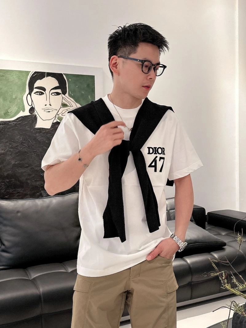 Legit Christian Dior T-Shirts