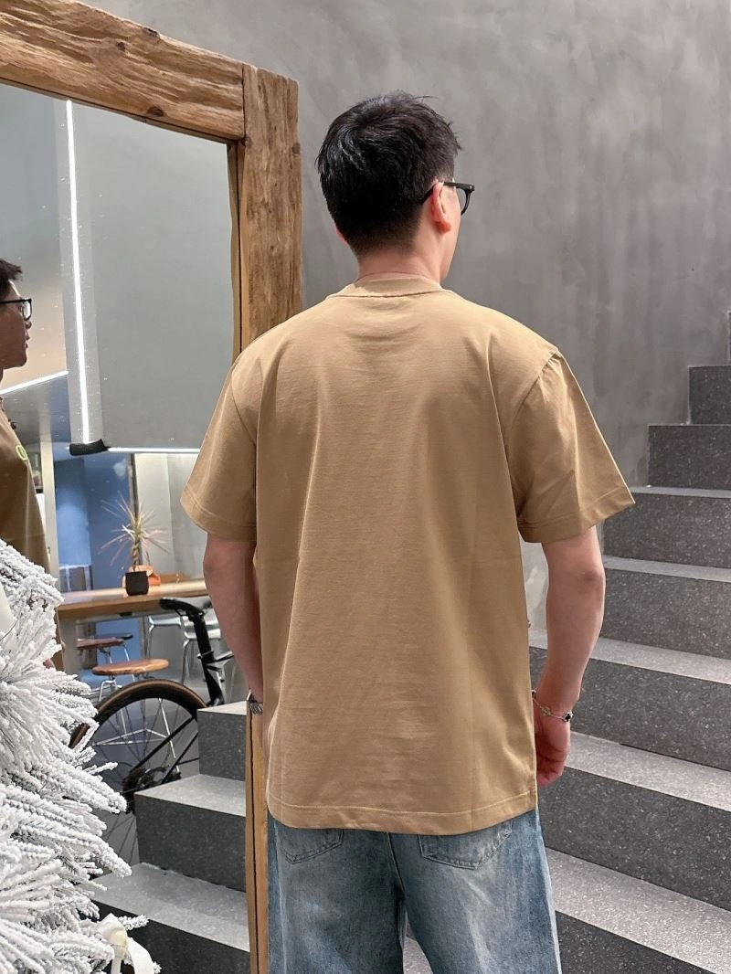 High accuracy Christian Dior T-Shirts