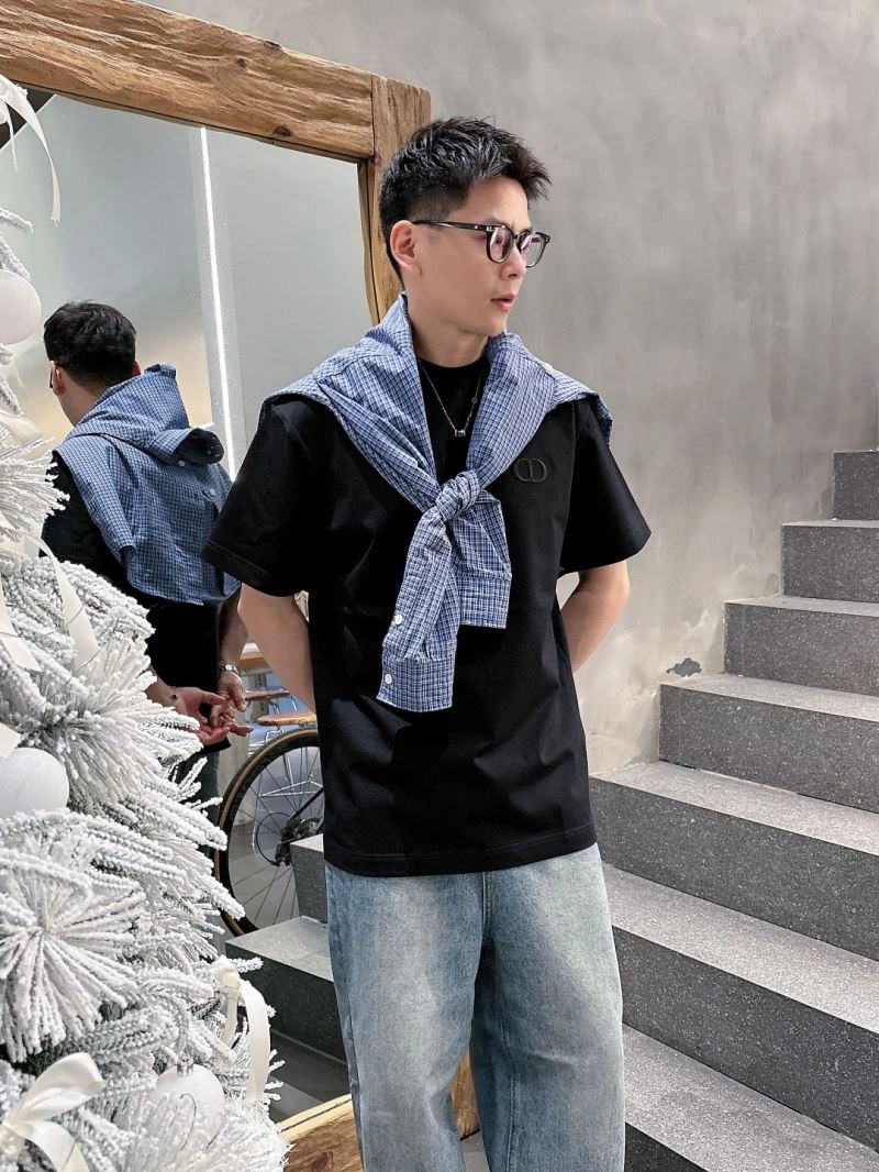 Reasonably priced Christian Dior T-Shirts